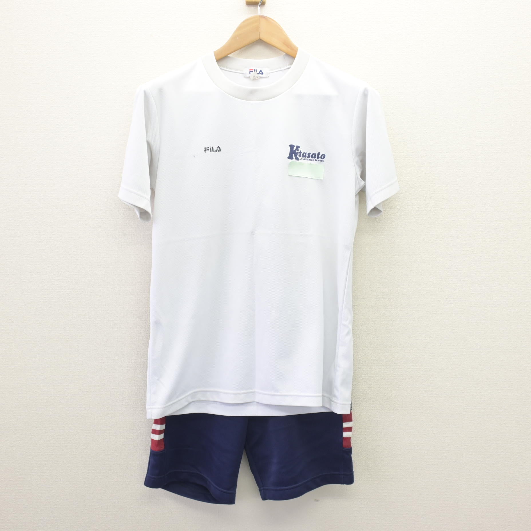 【中古】愛知県 北里中学校 女子制服 2点 体操服 上・体操服 下 Sf069969 中古制服通販パレイド