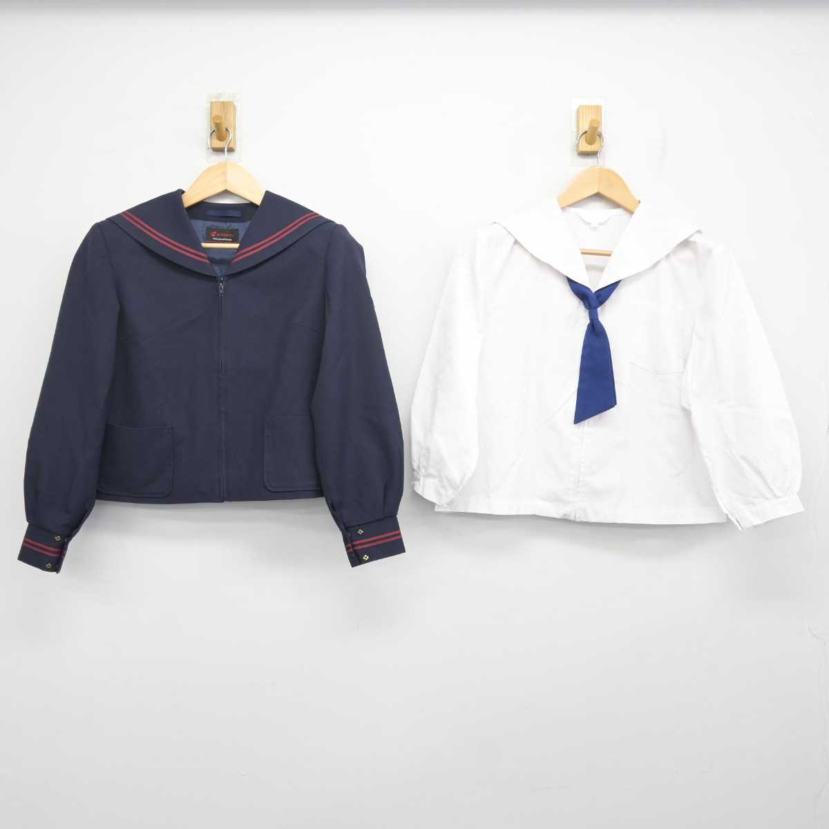 【中古】福島県 白河第二中学校 女子制服 3点 セーラー服・セーラー服 Sf072031 中古制服通販パレイド