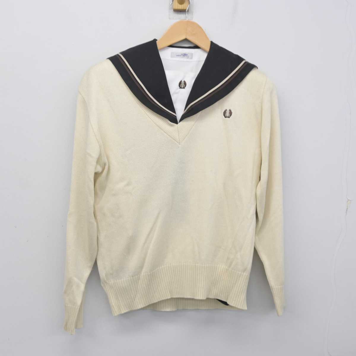 【中古】岩手県 岩谷堂高等学校 女子制服 3点 セーラー服・ニット Sf072066 中古制服通販パレイド