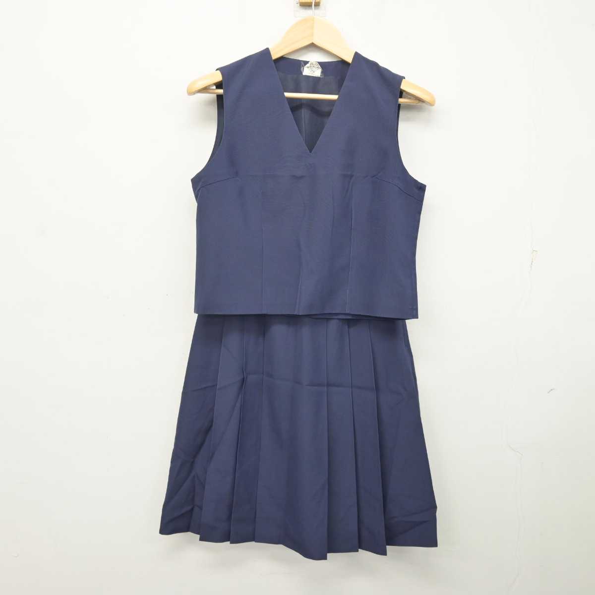 【中古】岩手県 水沢商業高等学校 女子制服 2点 ベスト・スカート Sf072068 中古制服通販パレイド