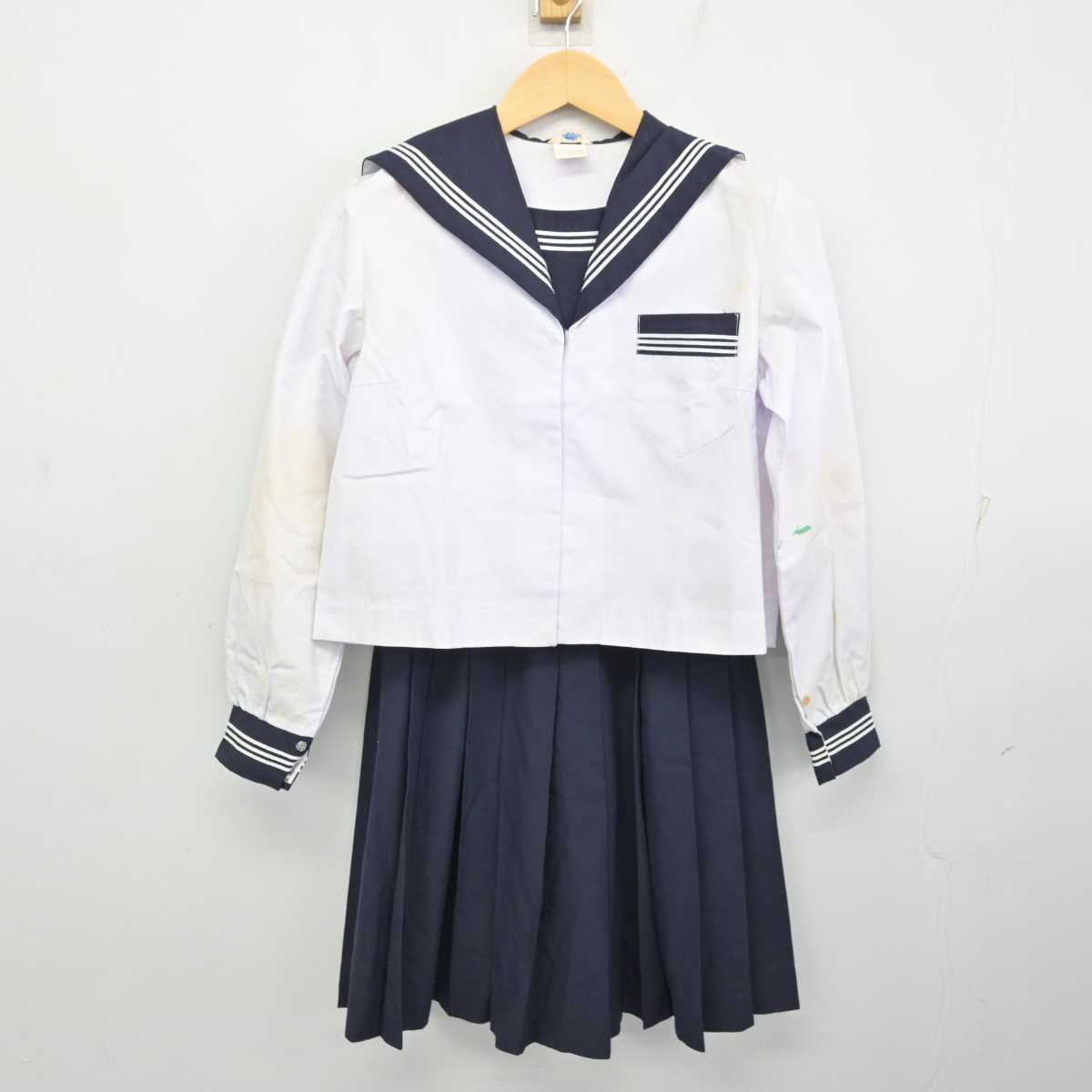 【中古】静岡県 福田中学校 女子制服 3点 セーラー服・スカート Sf073038 中古制服通販パレイド