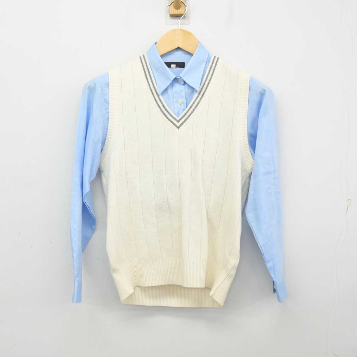【中古】神奈川県 横浜商科大学高等学校 女子制服 3点 ニットベスト・シャツ Sf073730 中古制服通販パレイド