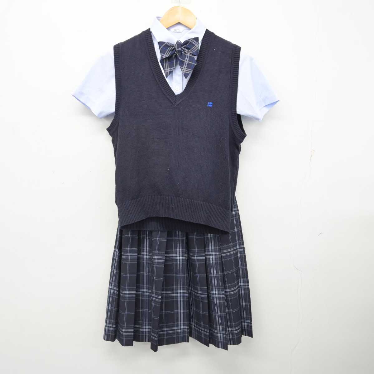 【中古】埼玉県 叡明高等学校 女子制服 4点 ニットベスト・シャツ・スカート Sf073951 中古制服通販パレイド