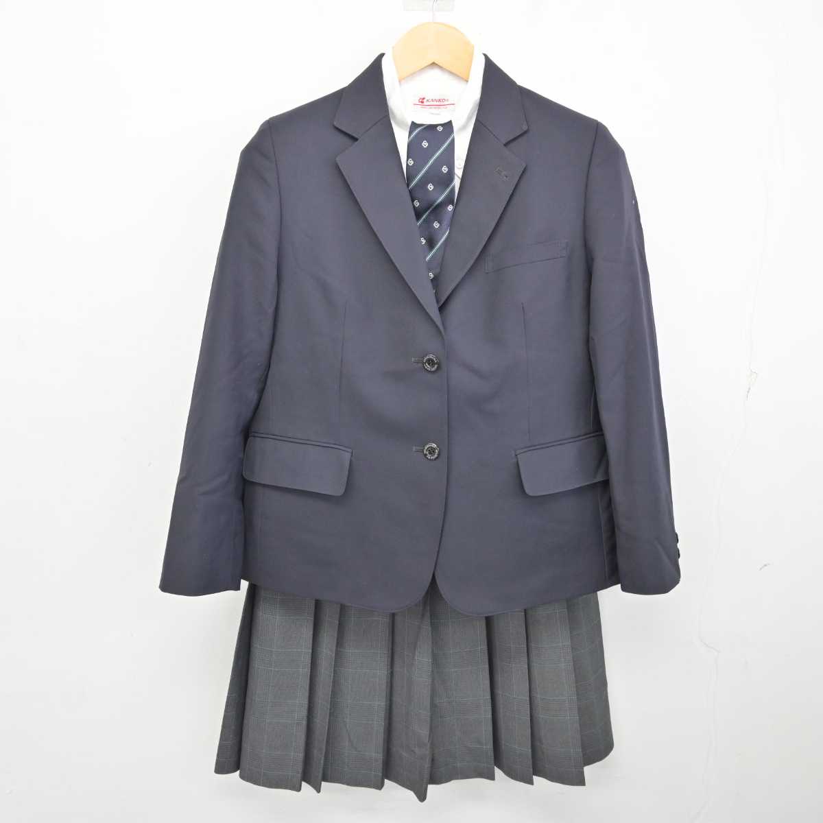 【中古】兵庫県 須磨学園 夙川高等学校 女子制服 4点 ブレザー・シャツ・スカート Sf074552 中古制服通販パレイド