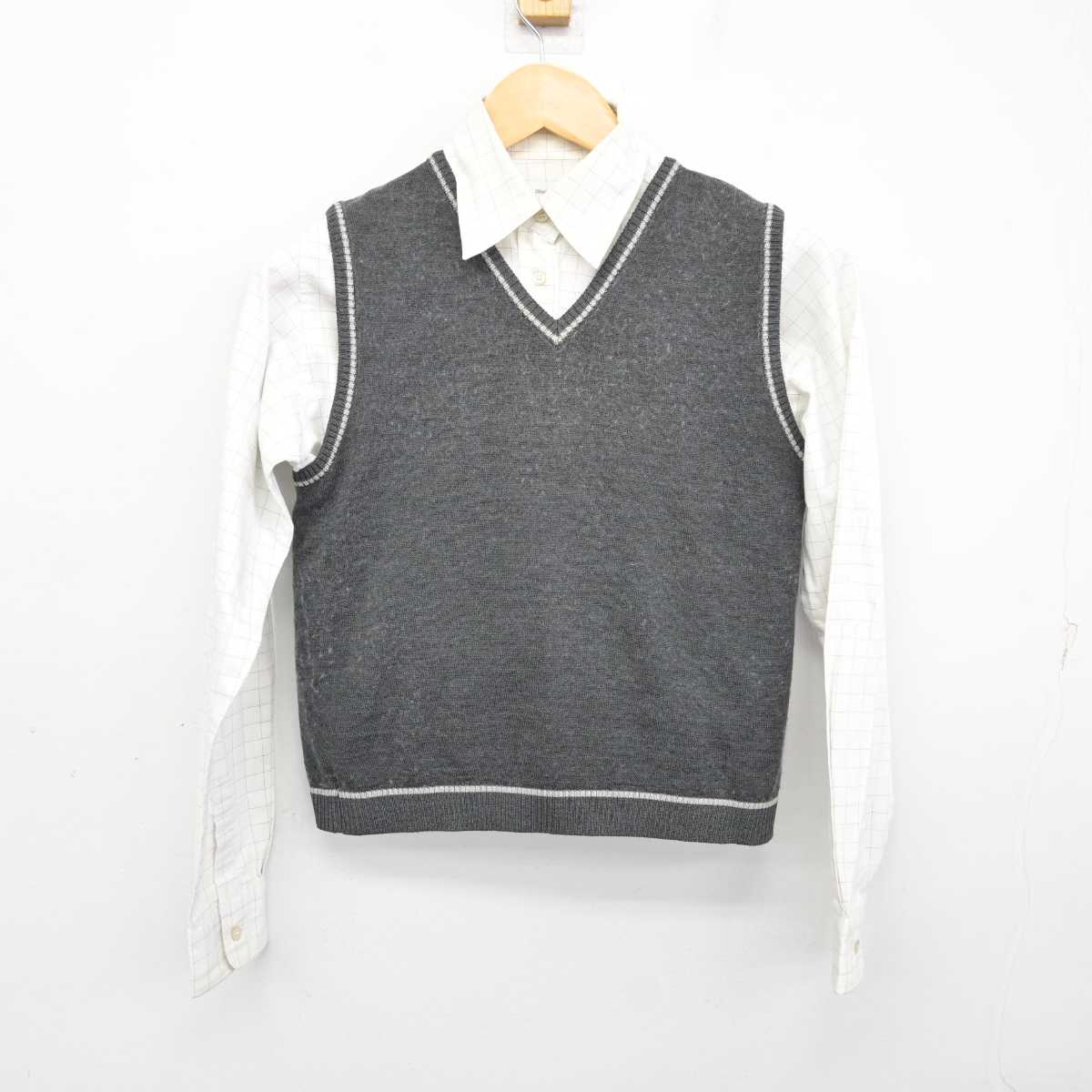 【中古】福島県 学校法人石川高等学校 女子制服 2点 ニットベスト・シャツ Sf074799 中古制服通販パレイド