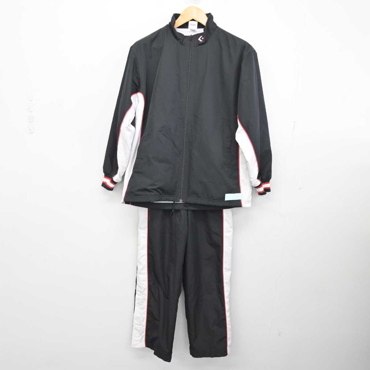【中古】京都府 京都産業大学附属中学校バスケットボール部ユニフォーム 女子制服 2点 部活ユニフォーム 上・部活ユニフォーム 下 Sf