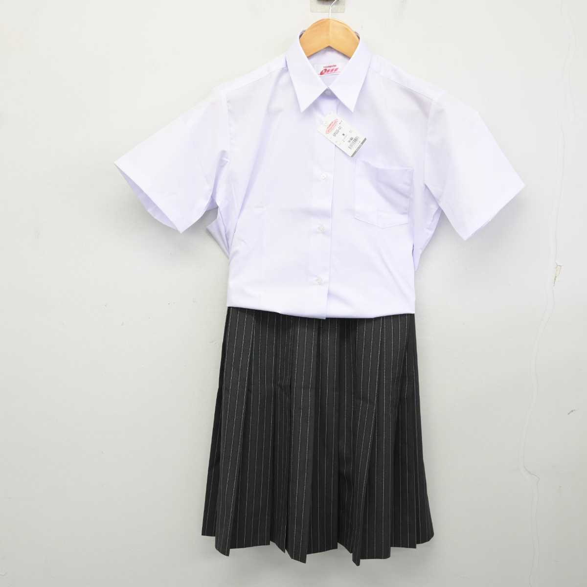 【中古】東京都 郁文館id学園高等学校 女子制服 2点 シャツ・スカート Sf075689 中古制服通販パレイド