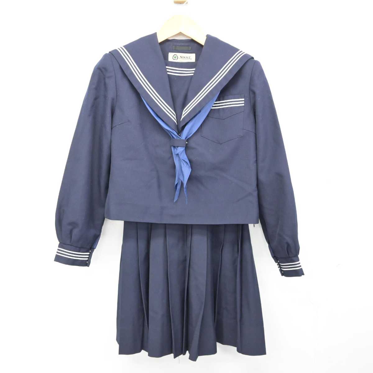 【中古】大阪府 青山台中学校 女子制服 4点 セーラー服・スカート Sf076026 中古制服通販パレイド