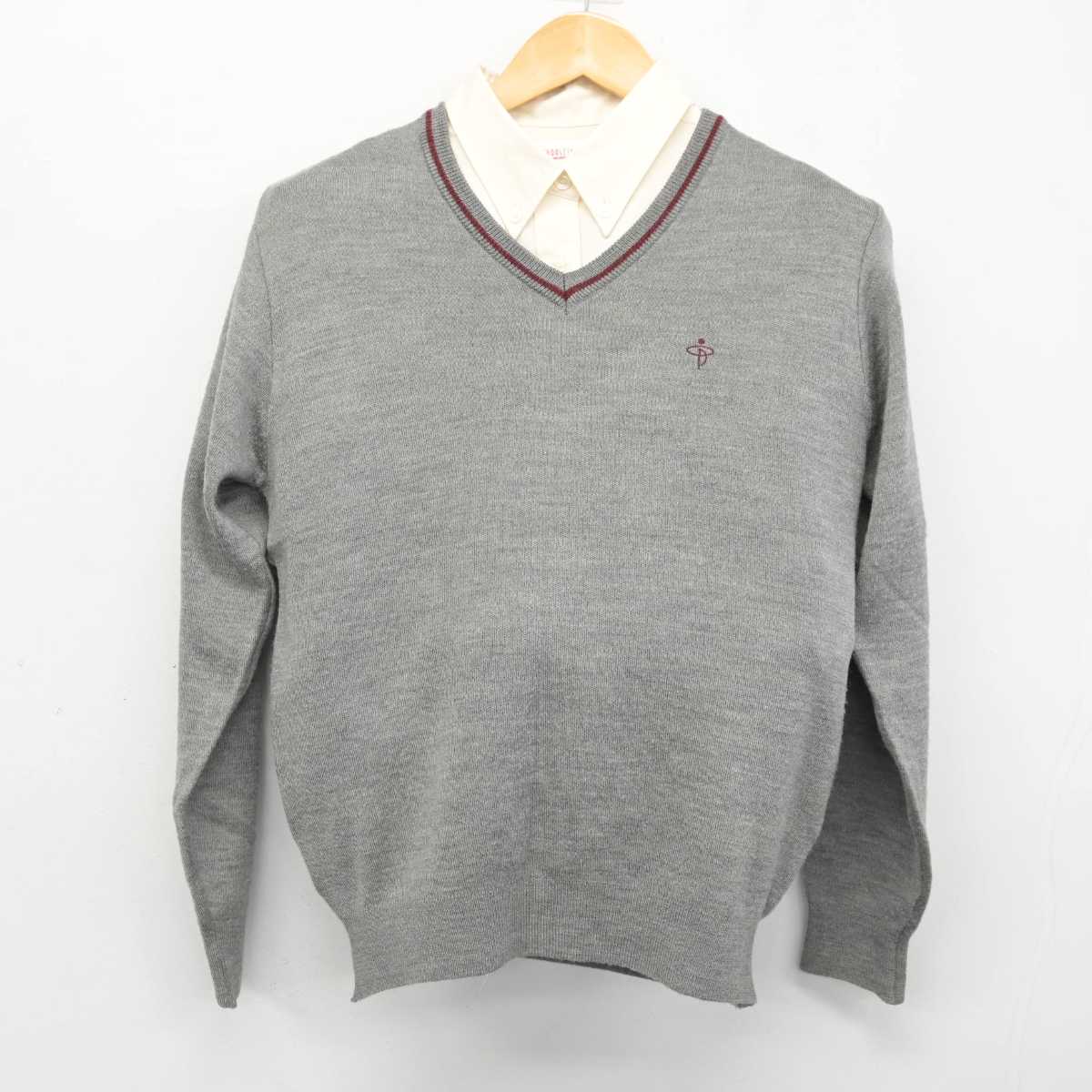 【中古】富山県 富山第一高等学校 女子制服 3点 ニット・シャツ Sf076167 中古制服通販パレイド