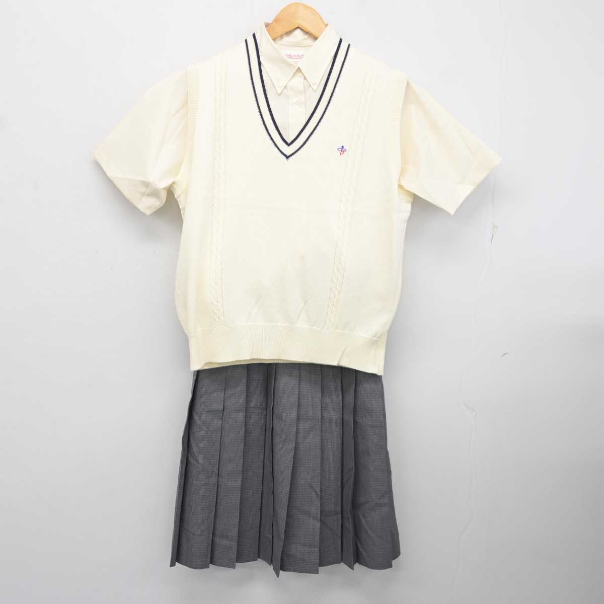 【中古】富山県 富山第一高等学校 女子制服 4点 ニットベスト・シャツ・スカート Sf076168 中古制服通販パレイド