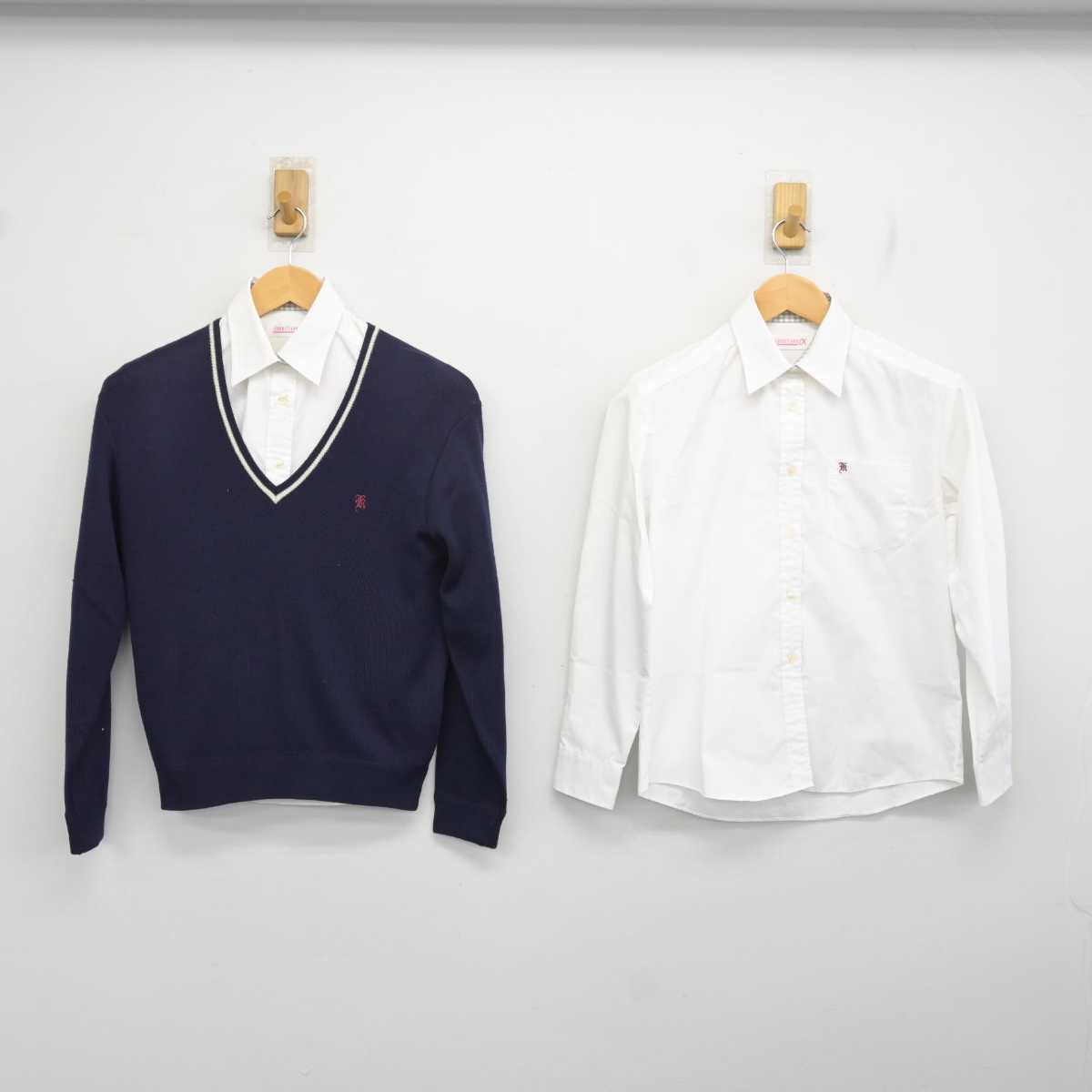 【中古】京都府 加茂川中学校 女子制服 3点 ニット・シャツ Sf076309 中古制服通販パレイド
