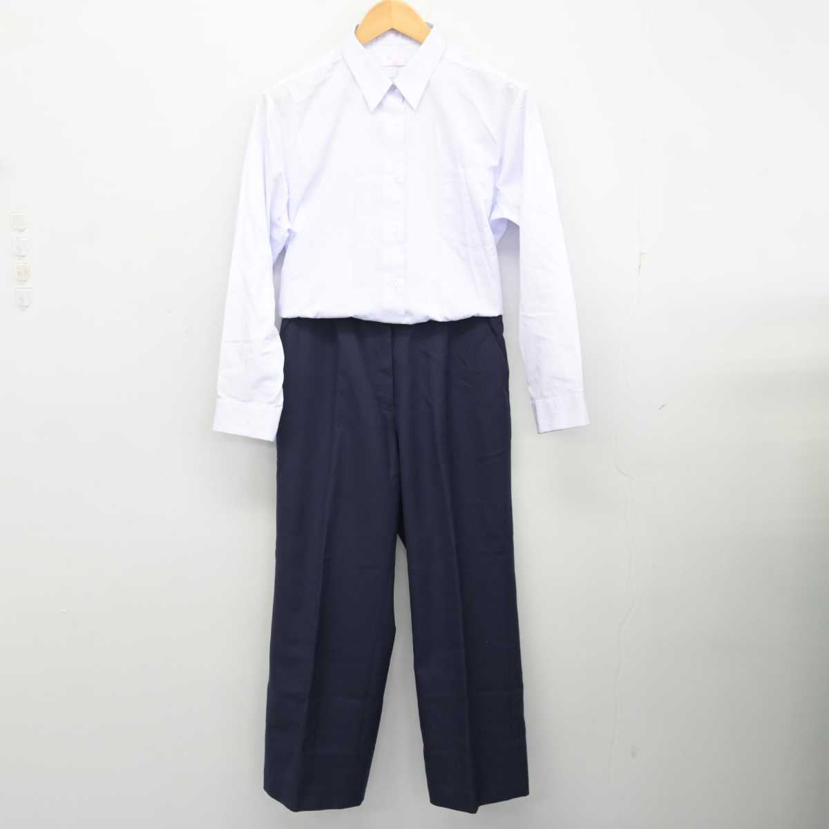 【中古】神奈川県 厚木市立玉川中学校 女子制服 2点 シャツ・ズボン Sf076676 中古制服通販パレイド