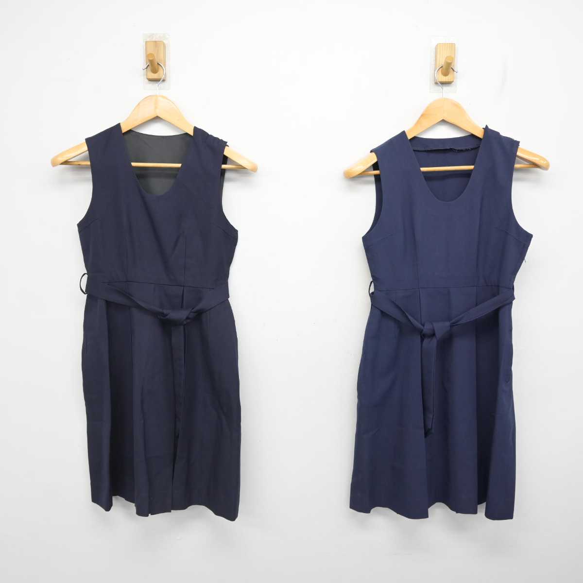 【中古】東京都 桜蔭高等学校 女子制服 2点 ジャンパースカート・ジャンパースカート Sf076801 中古制服通販パレイド