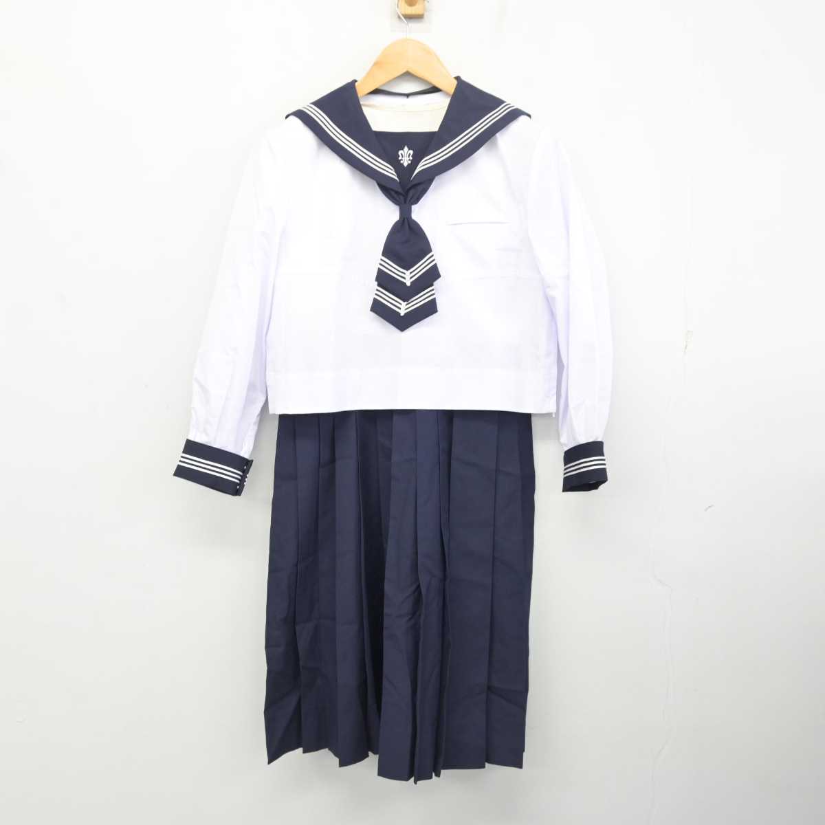【中古】宮城県 仙台白百合学園中学校・高等学校 女子制服 3点 セーラー服・スカート Sf077472 中古制服通販パレイド