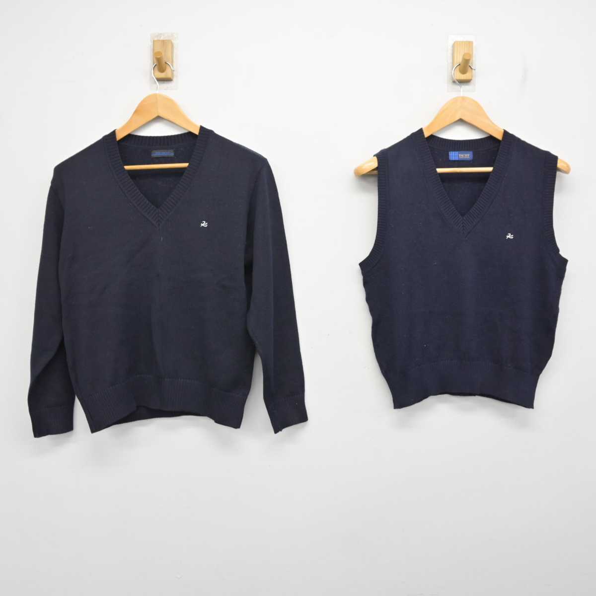 【中古】神奈川県 学校法人向上学園 向上高等学校 女子制服 3点 ニット・ニットベスト Sf079175 中古制服通販パレイド