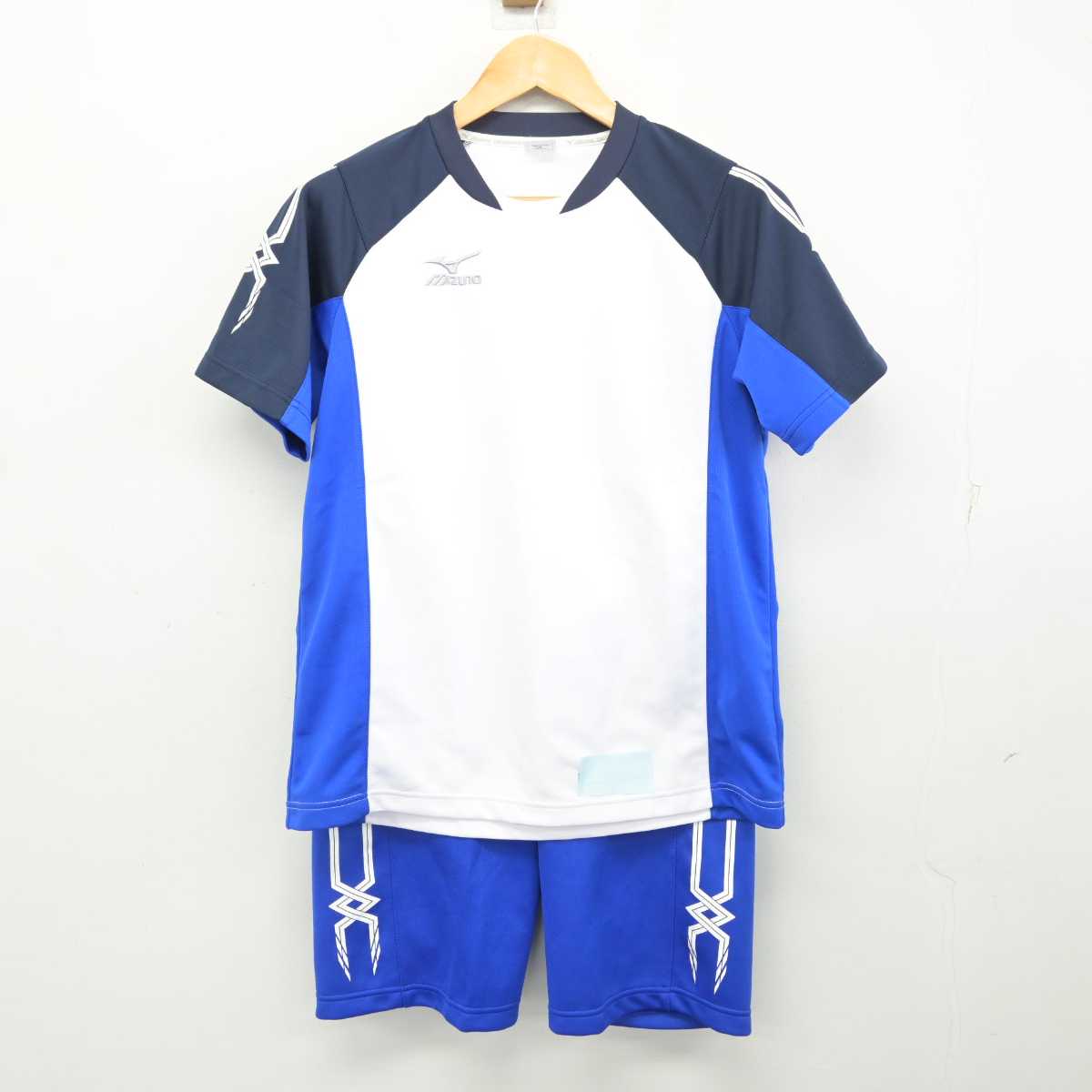【中古】福岡県 八女学院中学・高等学校 女子制服 2点 体操服 上・体操服 下 Sf079428 中古制服通販パレイド