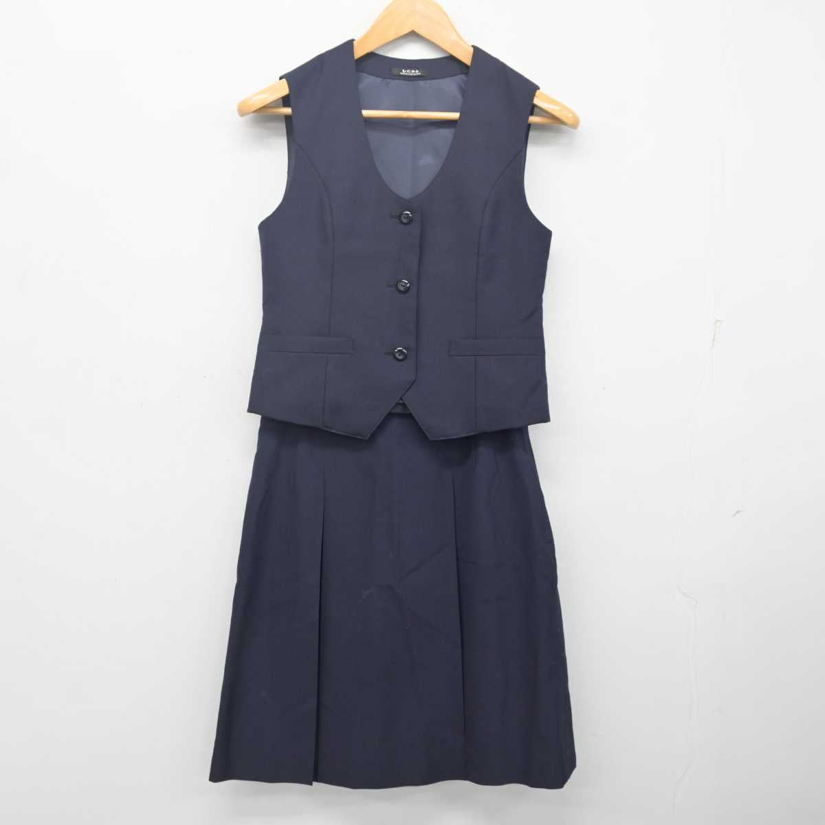 【中古】静岡県 中島中学校 女子制服 2点 ベスト・スカート Sf079759 中古制服通販パレイド