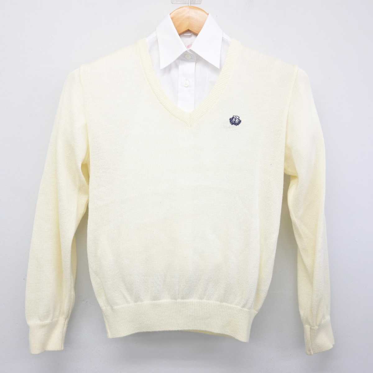 【中古】静岡県 星美学園 静岡サレジオ中学校 女子制服 2点 ニット・シャツ Sf081272 中古制服通販パレイド