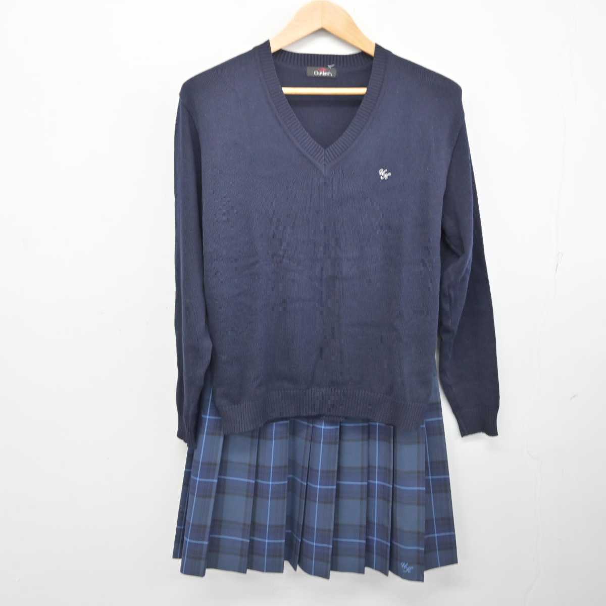 【中古】埼玉県 浦和北高等学校 女子制服 2点 ニット・スカート Sf083521 中古制服通販パレイド
