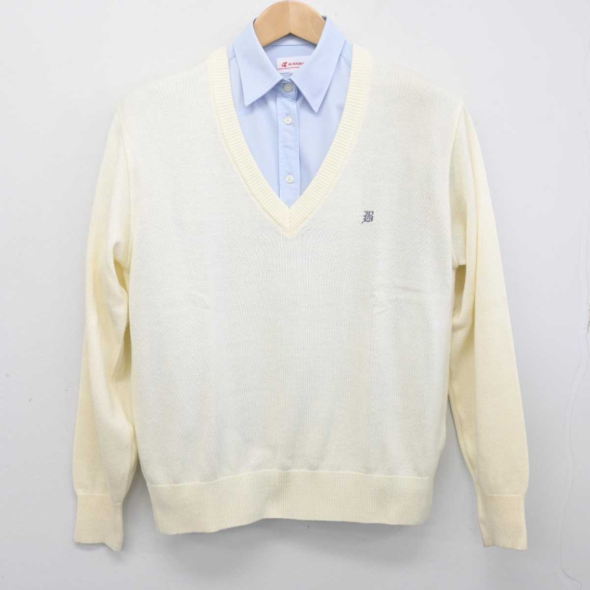 【中古】東京都 文化学園大学杉並中学校・高等学校 女子制服 2点 ニット・シャツ Sf086616 中古制服通販パレイド