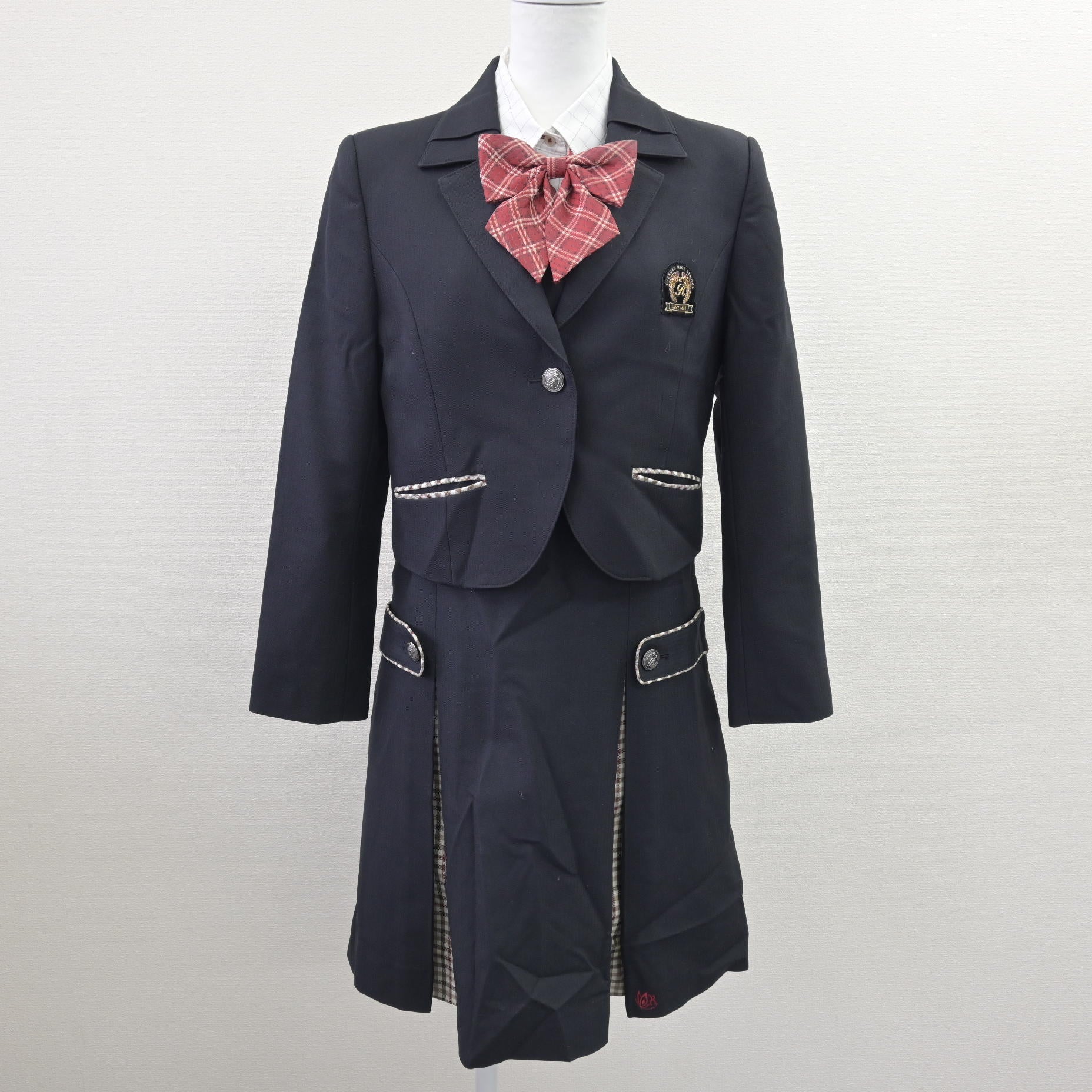 【中古】佐賀県 佐賀龍谷学園龍谷高等学校 女子制服 4点 ブレザー・シャツ・ジャンパースカート Sf110678 中古制服通販パレイド