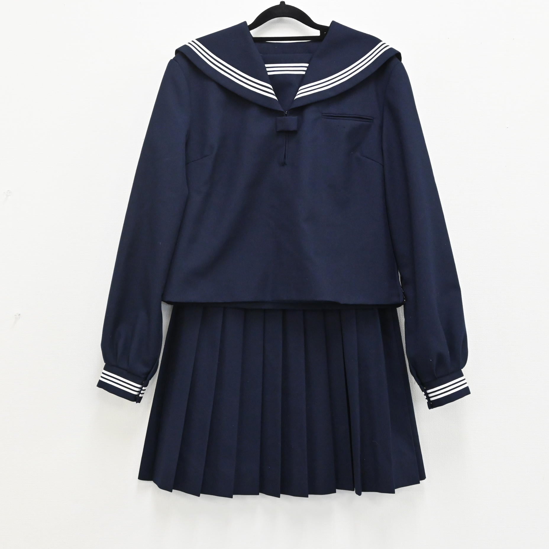 【中古制服】宮城県 西古川中学校 女子制服 2点（スカート 冬・セーラー服 冬） Sf000557【リサイクル学生服】 中古制服通販パレイド