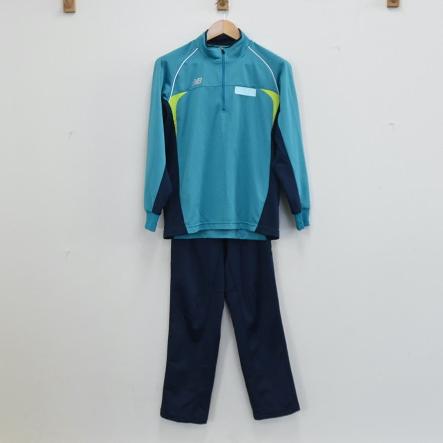 【中古制服】長野県 長野県屋代付属中学校 女子制服 3点(体操服 上・ジャージ 上・ジャージ 下)sf003286【リサイクル学生服