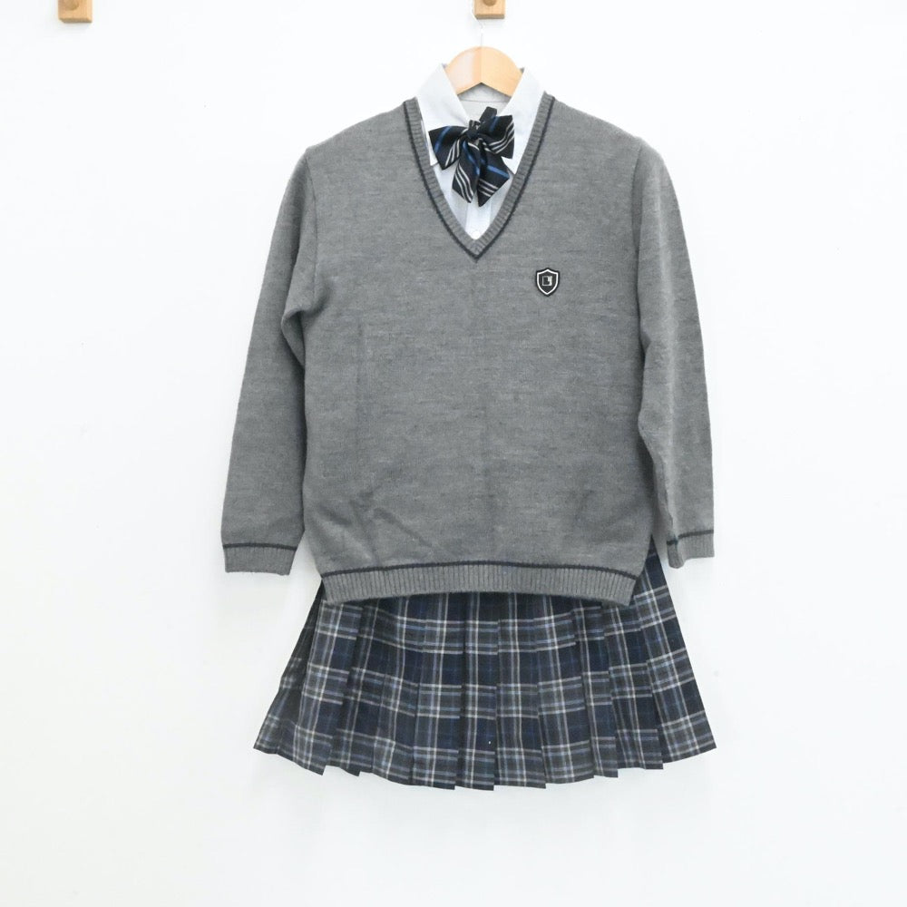 【中古制服】大阪府 大阪夕陽丘学園高等学校 女子制服 4点（ニット・シャツ・スカート）sf006755【リサイクル学生服】 中古制服通販パレイド