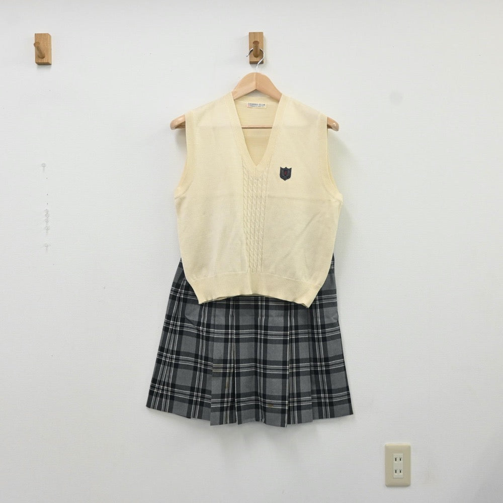 【中古制服】東京都 私立桜丘高等学校 女子制服 2点（ニットベスト・スカート）sf009502【リサイクル学生服】 中古制服通販パレイド