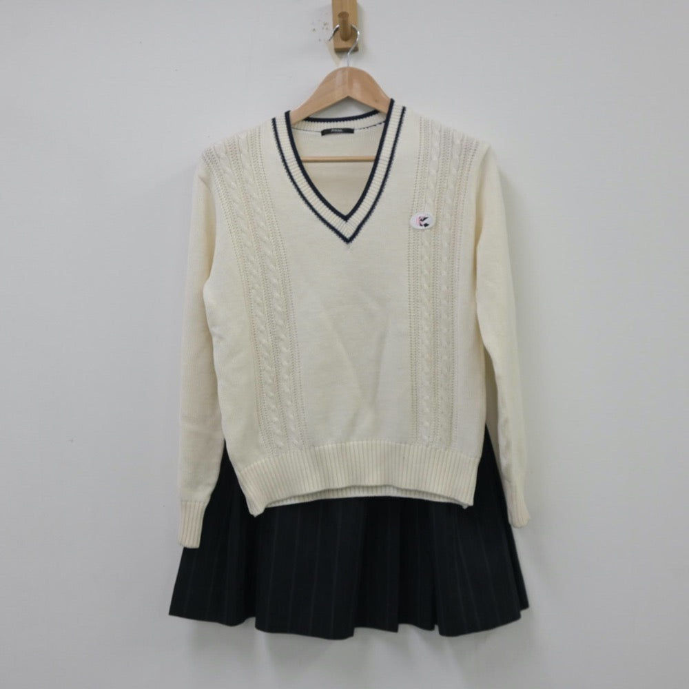【中古制服】埼玉県 久喜高等学校 女子制服 2点（ニット・スカート）sf013770【リサイクル学生服】 中古制服通販パレイド