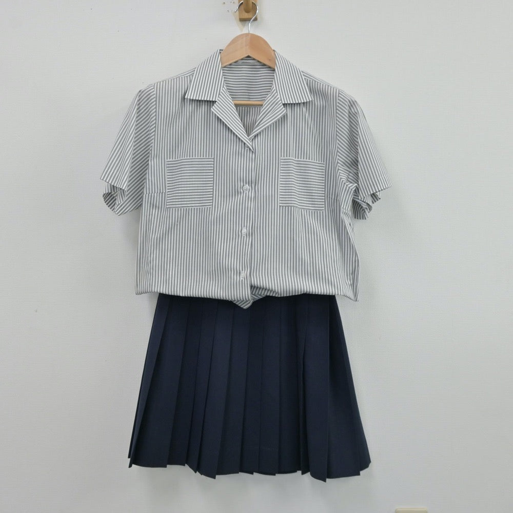 【中古制服】山形県 山形県立鶴岡南高等学校 女子制服 2点（シャツ・スカート）sf014196【リサイクル学生服】 中古制服通販パレイド