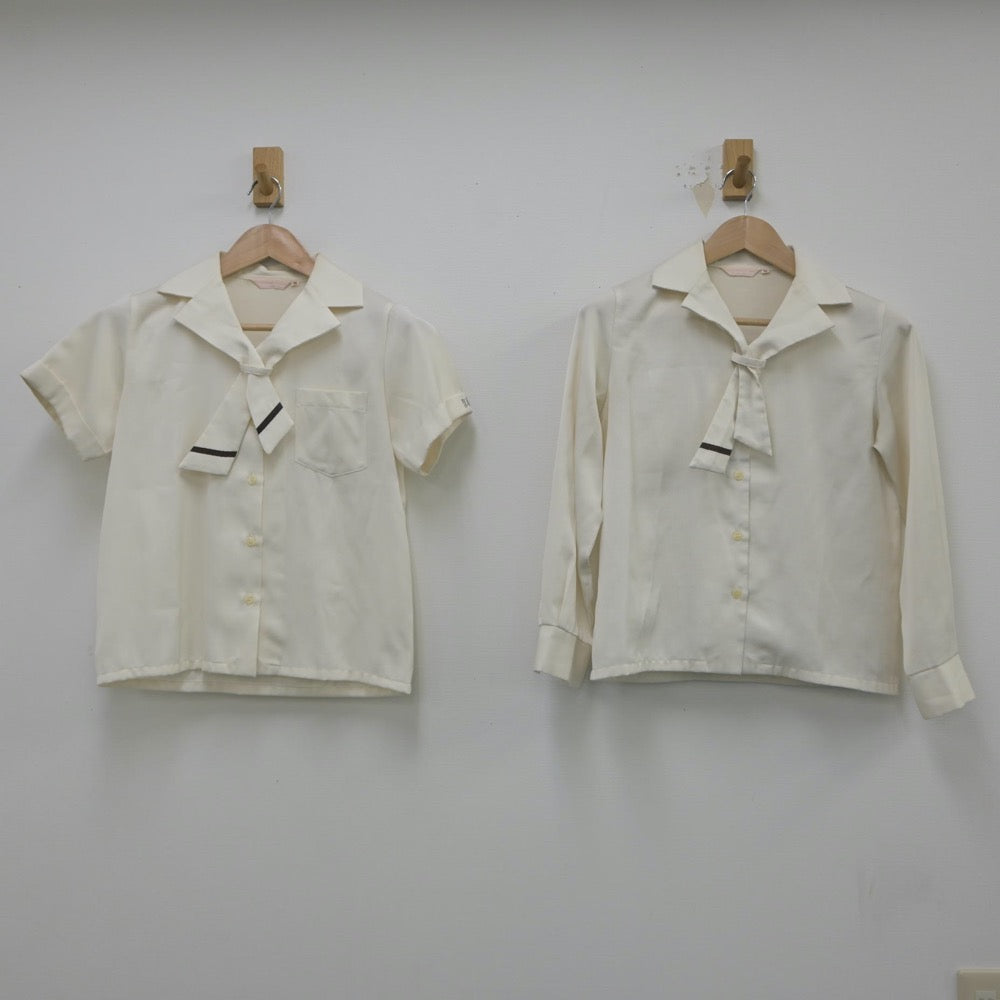【中古制服】三重県 三重県立四日市商業高等学校 女子制服 4点（シャツ）sf015097【リサイクル学生服】 中古制服通販パレイド