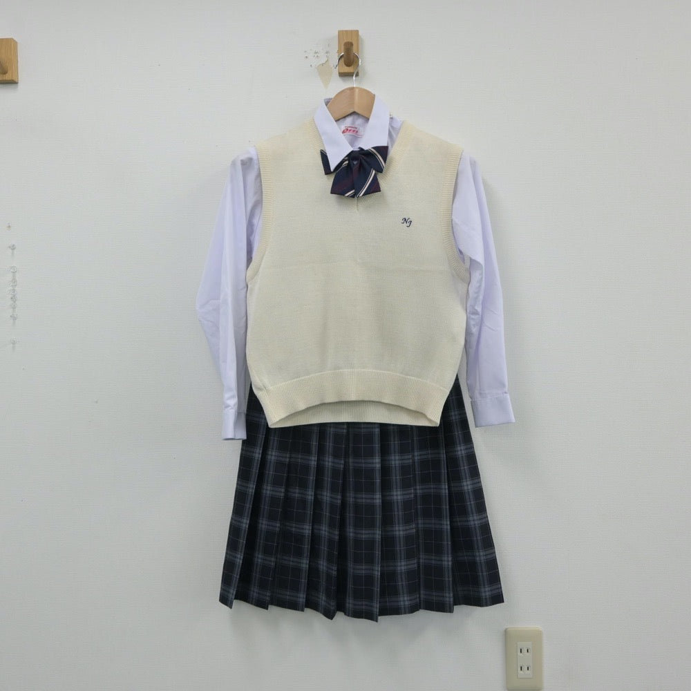 【中古制服】東京都 中台中学校 女子制服 4点（シャツ・ニットベスト・スカート）sf015996【リサイクル学生服】 中古制服通販パレイド