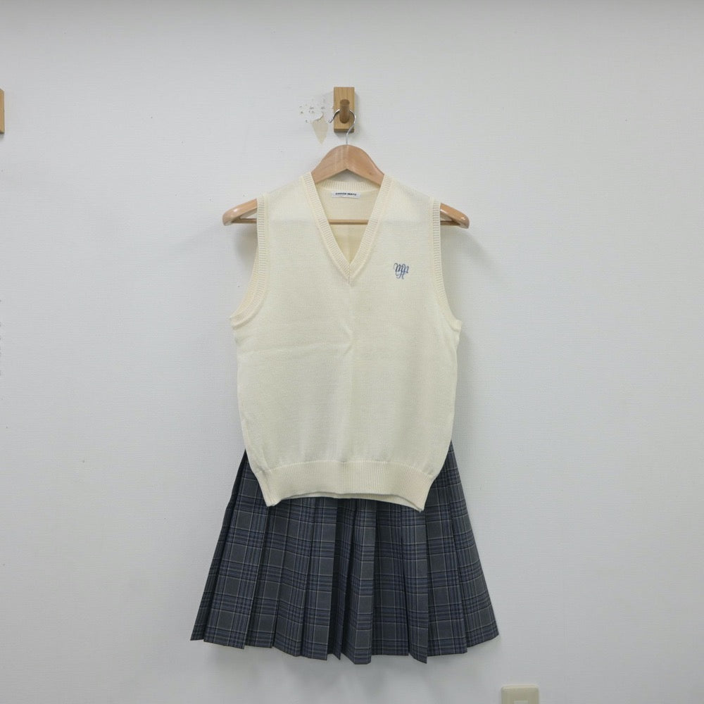 【中古制服】東京都 明治大学付属中野八王子高等学校 女子制服 3点（ニットベスト・スカート）sf018209【リサイクル学生服】 中古制服
