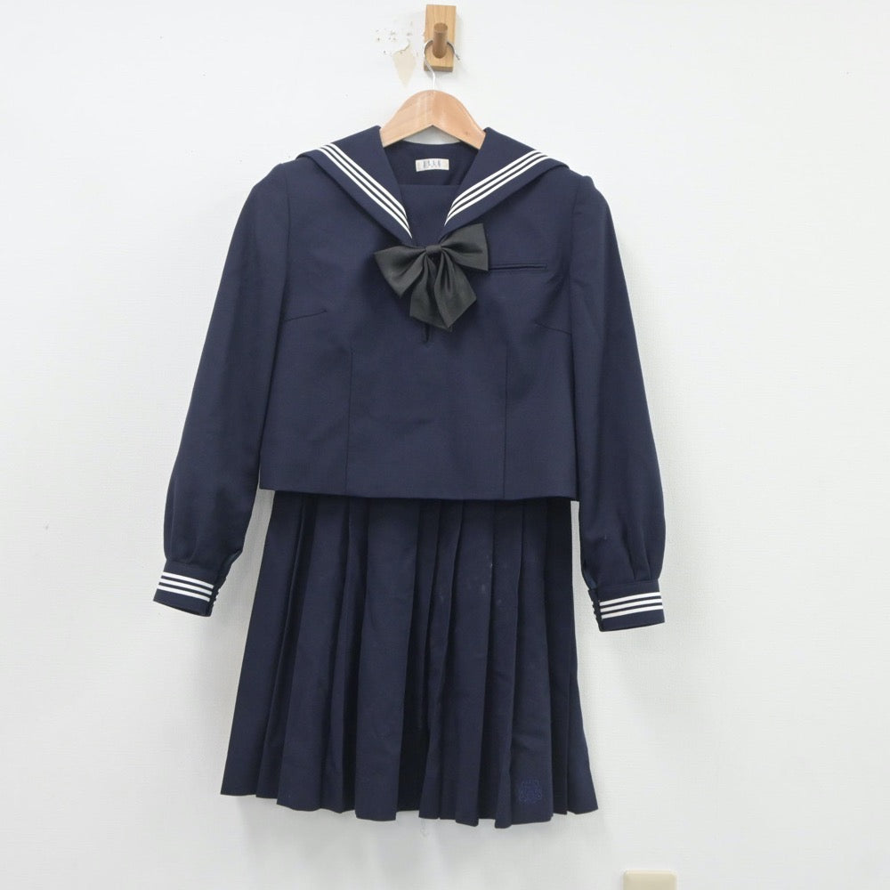 【中古制服】埼玉県 松山女子高等学校 女子制服 3点(セーラー服・スカート)sf020527【リサイクル学生服】 中古制服通販パレイド