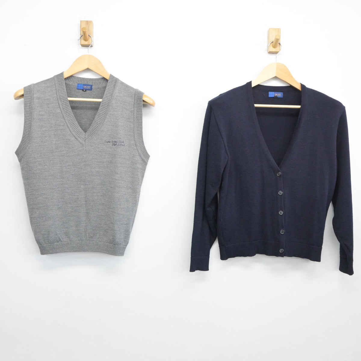 【中古制服】大阪府 大阪成蹊女子高等学校 女子制服 2点（ニット・その他アイテム）sf025434【リサイクル学生服】 中古制服通販パレイド