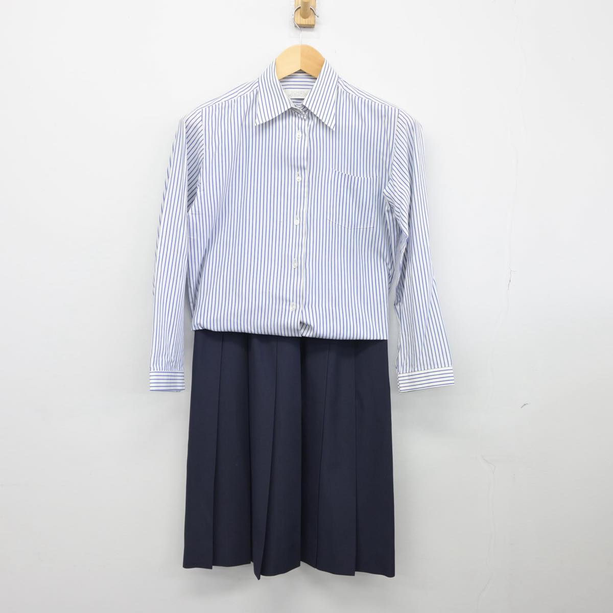 【中古制服】長崎県 北陽台高等学校 女子制服 2点（シャツ・スカート）sf025758【リサイクル学生服】 中古制服通販パレイド