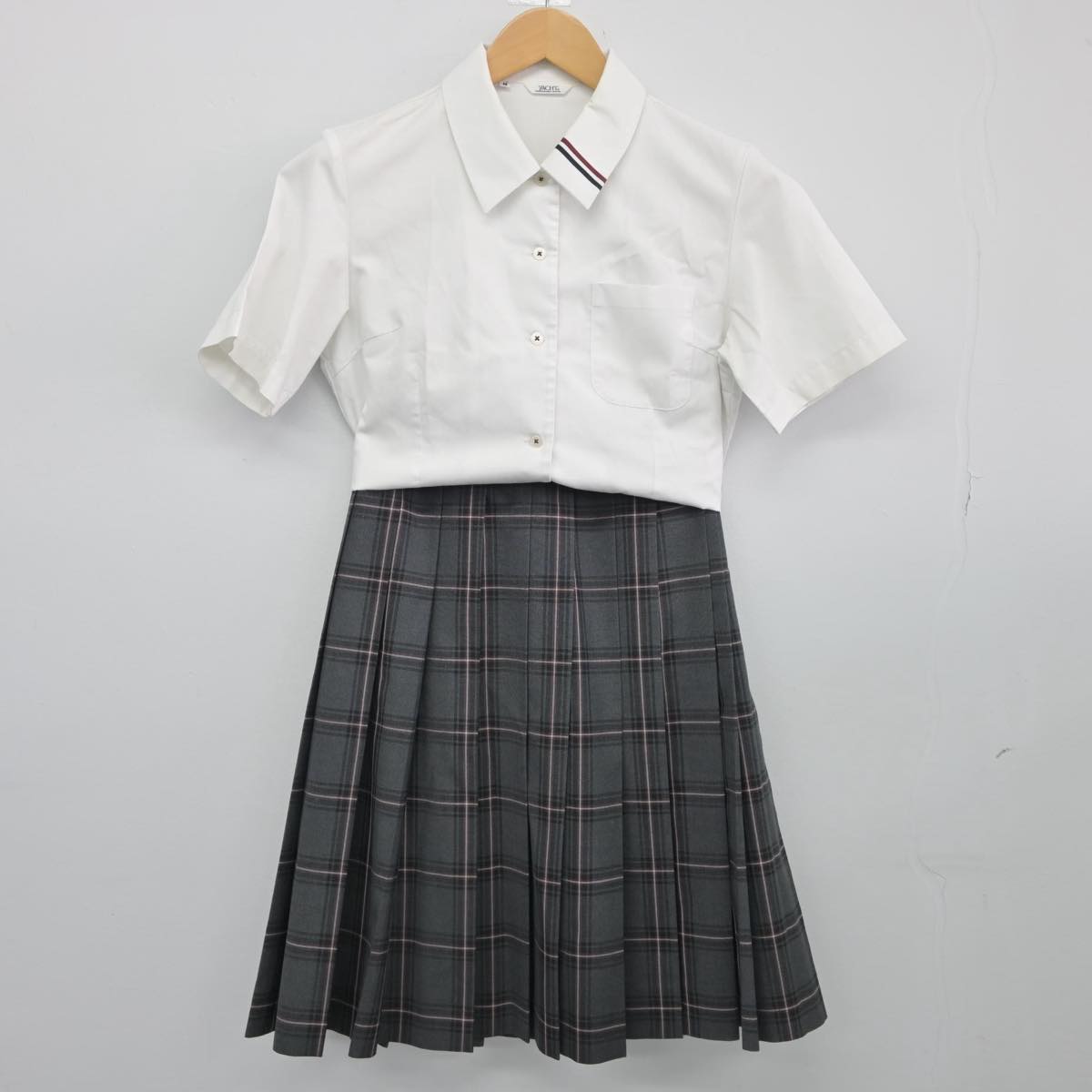 【中古制服】山口県 柳井商工高等学校 女子制服 3点(シャツ・スカート)sf025781【リサイクル学生服】 中古制服通販パレイド