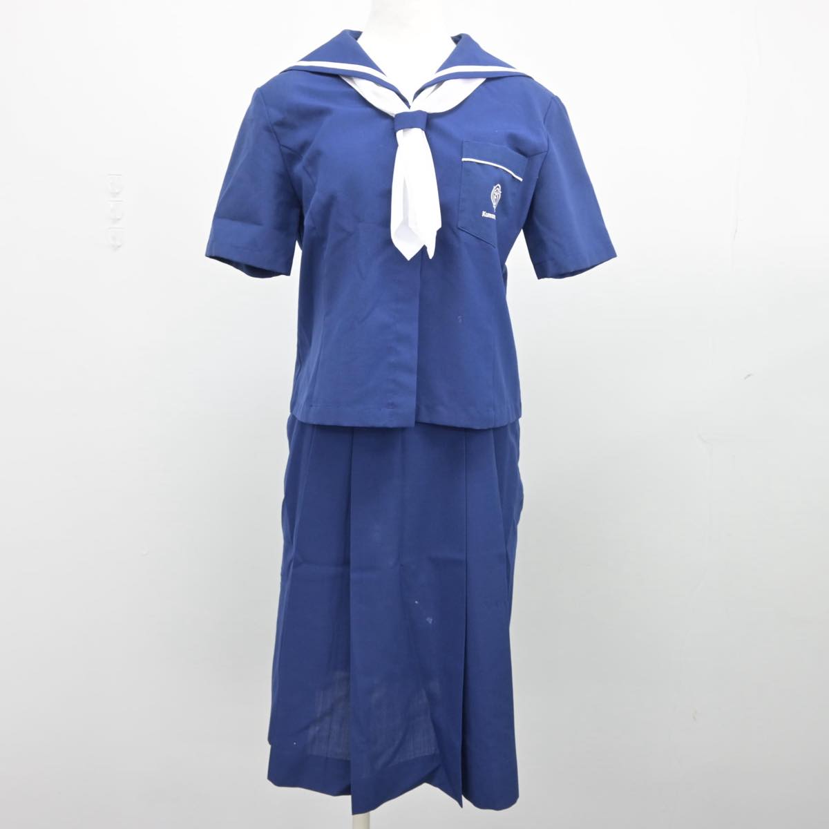【中古制服】熊本県 熊本信愛女学院中学高等学校 女子制服 4点（セーラー服・スカート）sf025785【リサイクル学生服】 中古制服通販パレイド