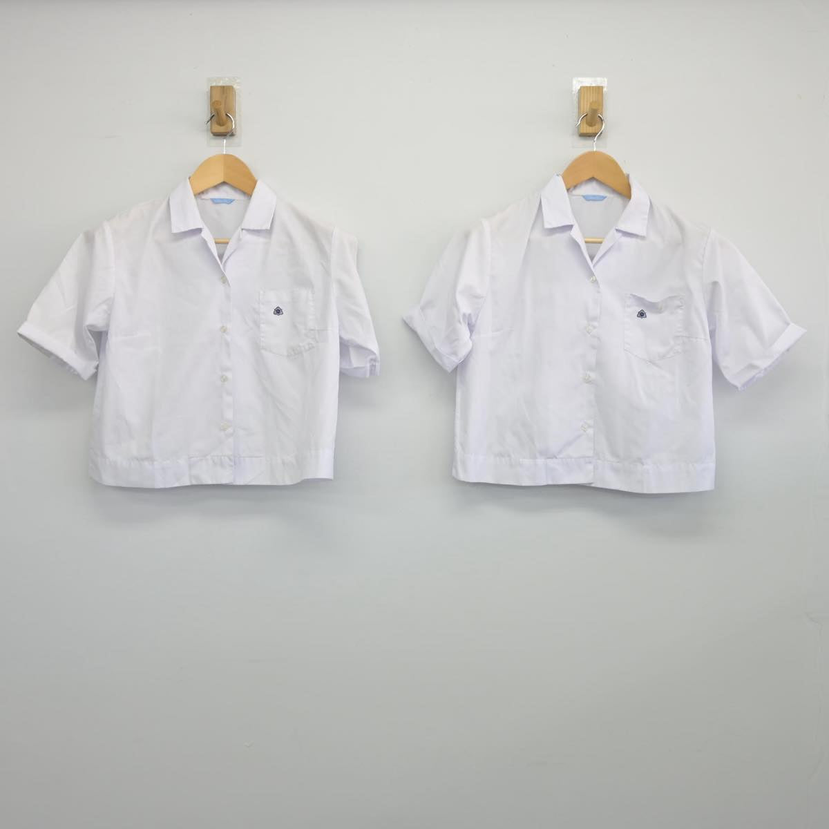 【中古制服】高知県 城北中学校 女子制服 2点（シャツ）sf025857【リサイクル学生服】 中古制服通販パレイド