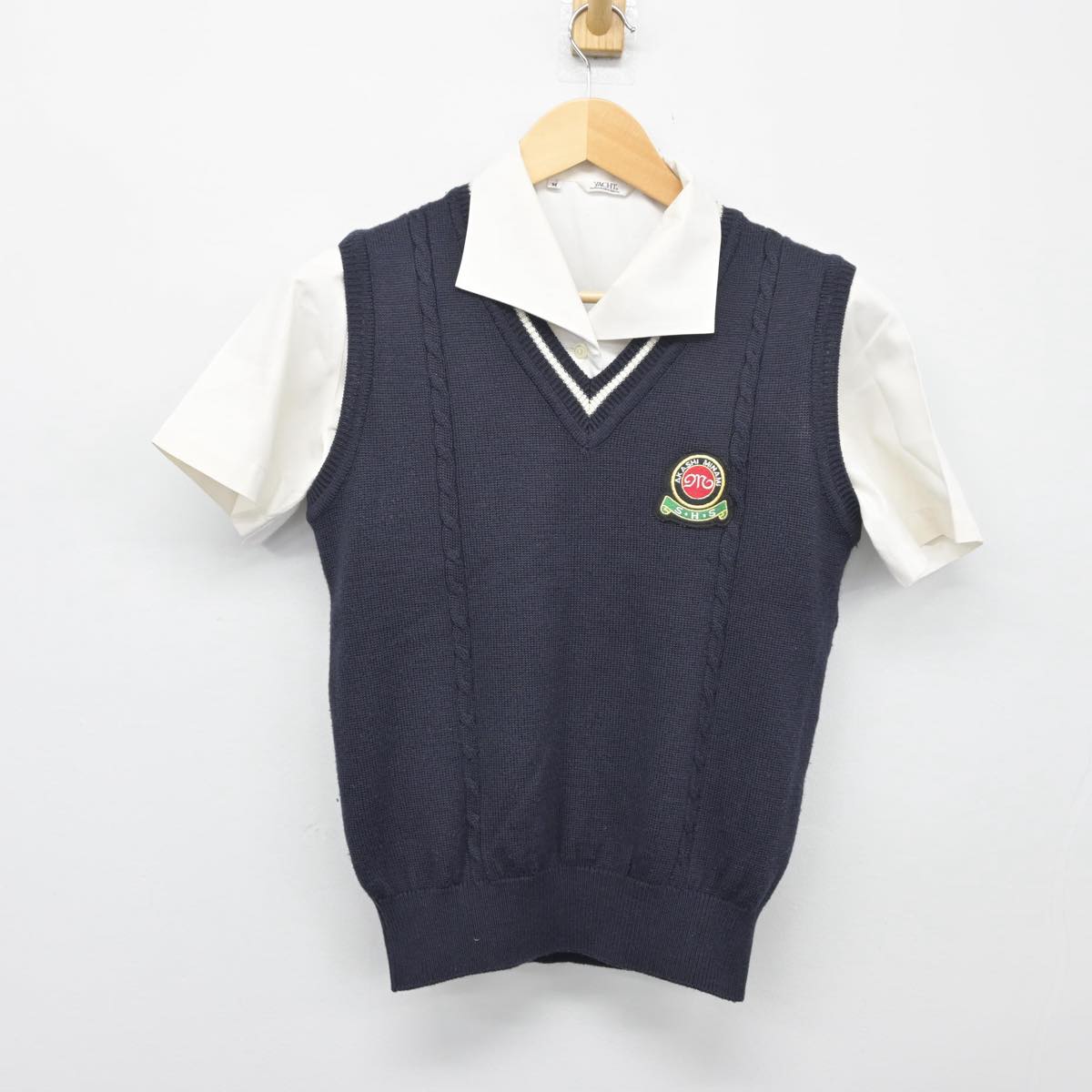 【中古制服】兵庫県 明石南高等学校 女子制服 3点(ニットベスト・シャツ)sf025972【リサイクル学生服】 中古制服通販パレイド