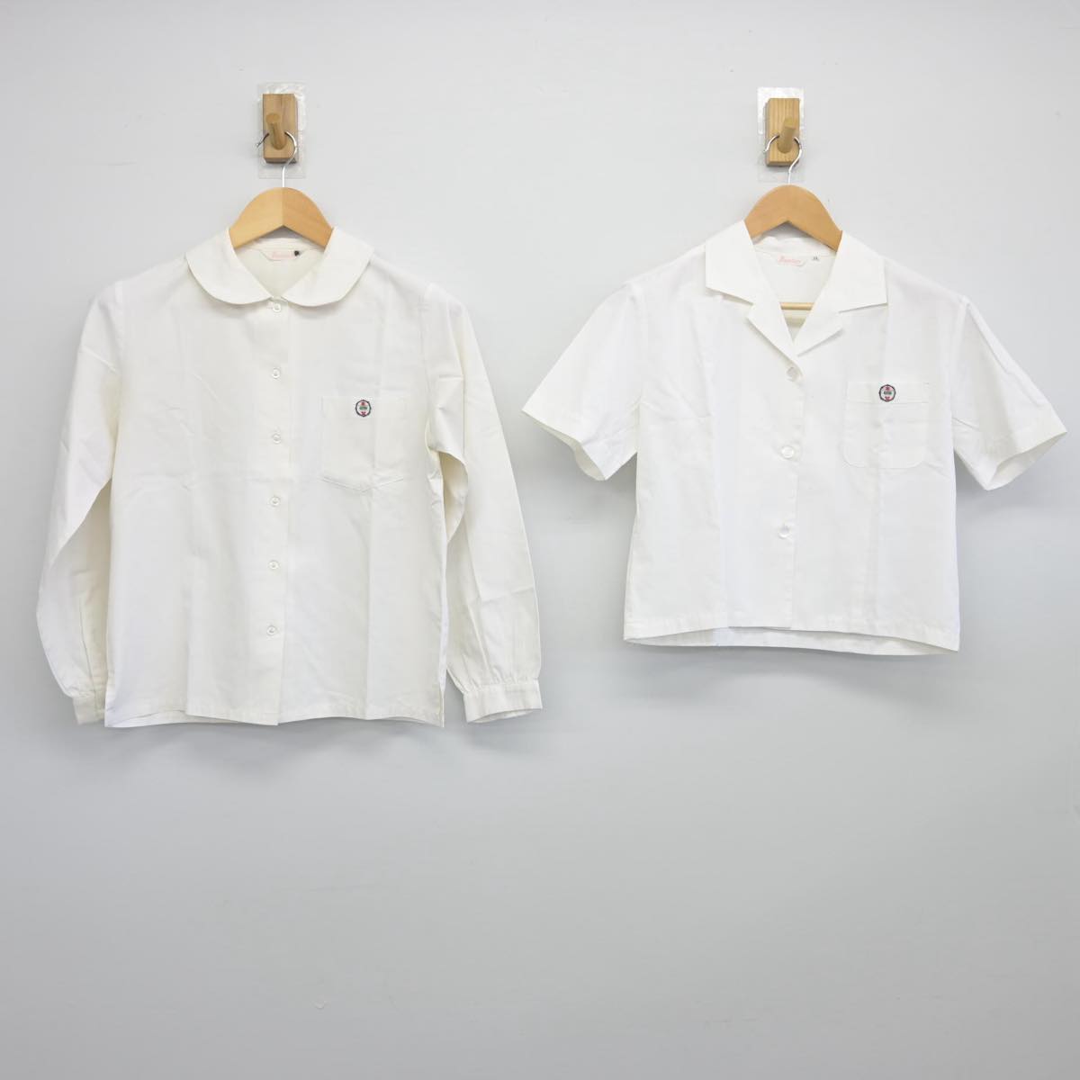 【中古制服】群馬県 太田女子高等学校 女子制服 2点（シャツ・シャツ）sf025993【リサイクル学生服】 中古制服通販パレイド