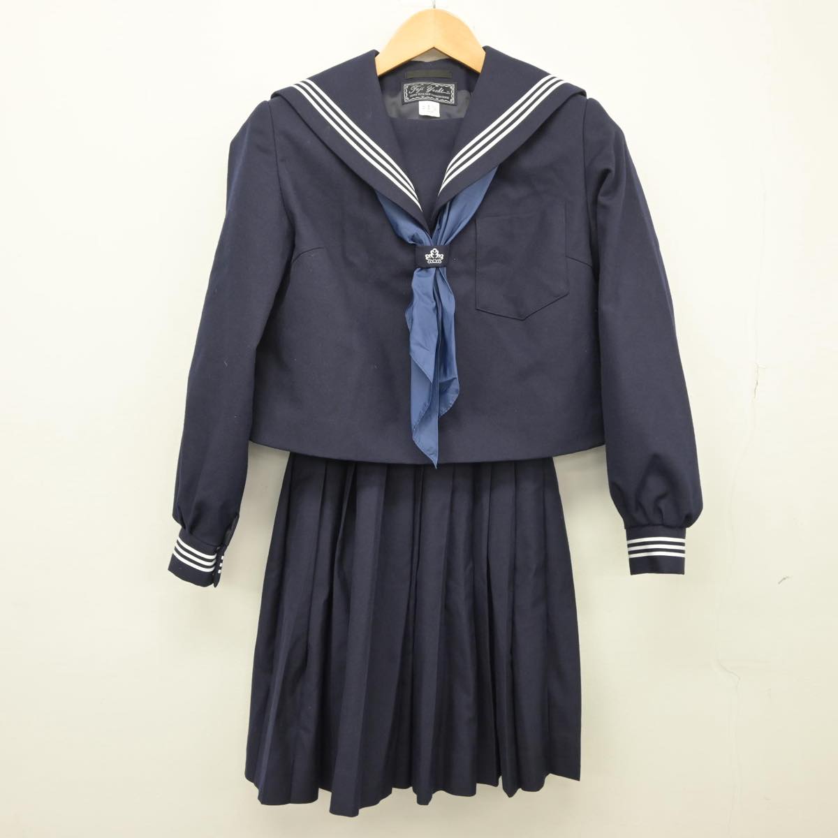 【中古制服】鳥取県 境高等学校 女子制服 3点（セーラー服・スカート）sf026120【リサイクル学生服】 中古制服通販パレイド
