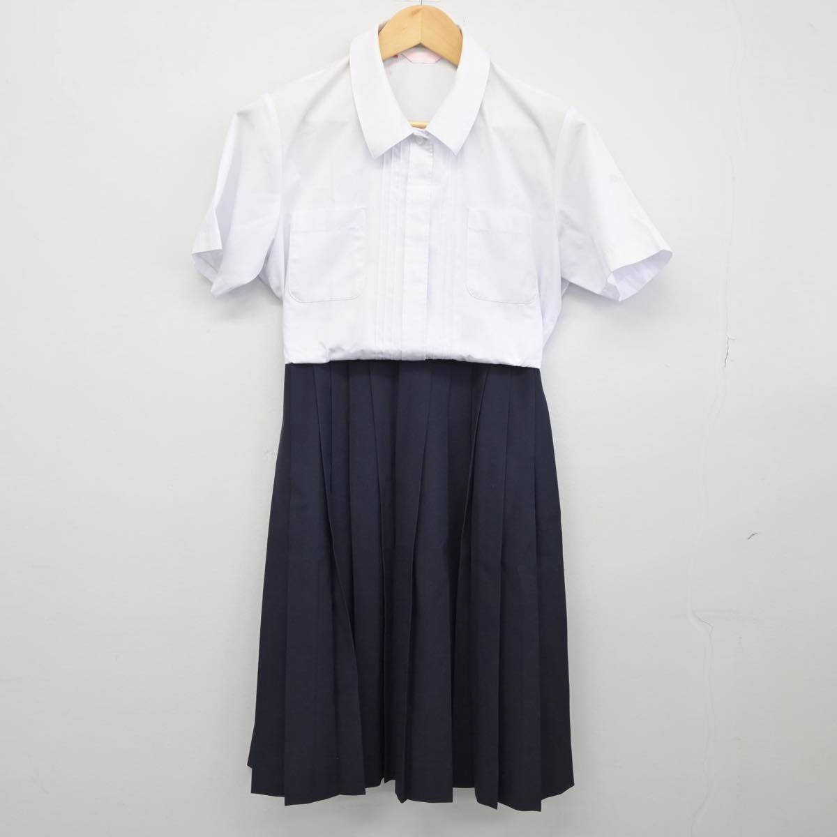 【中古制服】愛知県 岡崎北高等学校 女子制服 3点（シャツ・シャツ・スカート）sf026651【リサイクル学生服】 中古制服通販パレイド