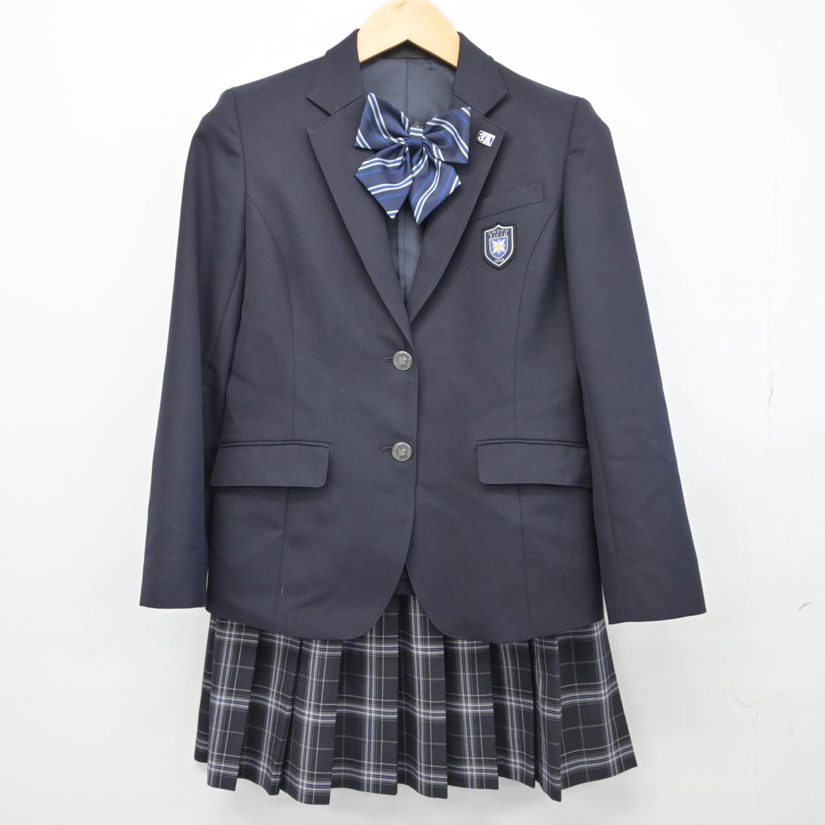 【中古制服】東京都 調布市立第五中学校 女子制服 4点（ブレザー・ニットベスト・スカート）sf026715【リサイクル学生服】 中古制服