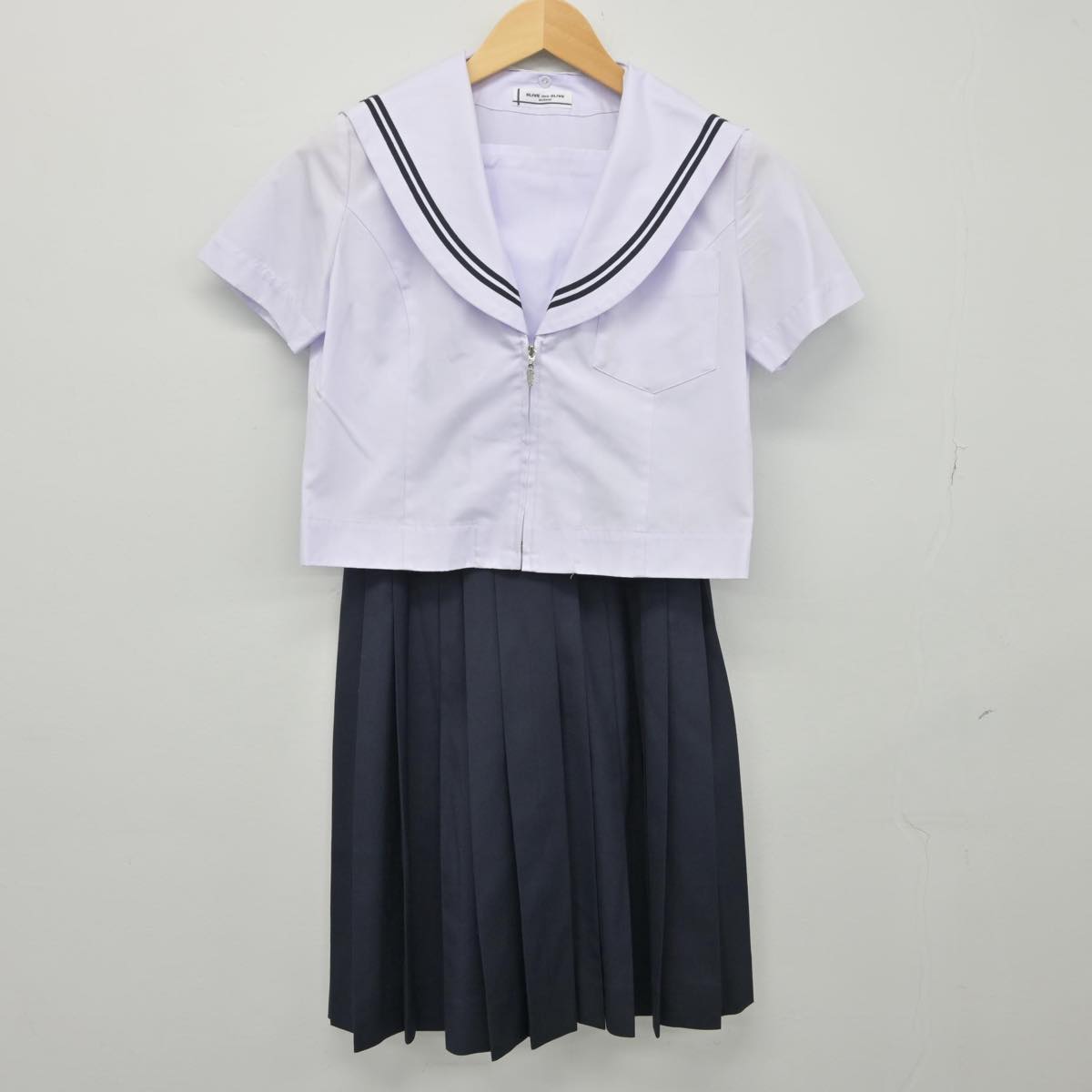 【中古制服】愛知県 長久手市立北中学校 女子制服 3点（セーラー服・スカート）sf026868【リサイクル学生服】 中古制服通販パレイド