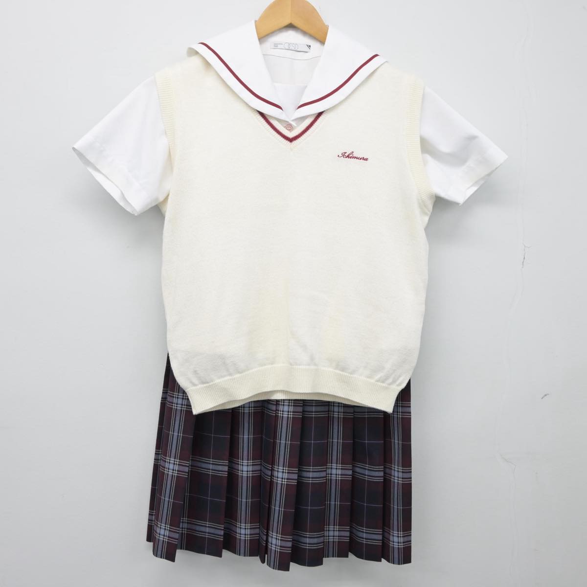 【中古制服】愛知県 名古屋経済大学市邨高等学校 女子制服 3点（セーラー服・ニットベスト・スカート）sf026887【リサイクル学生服
