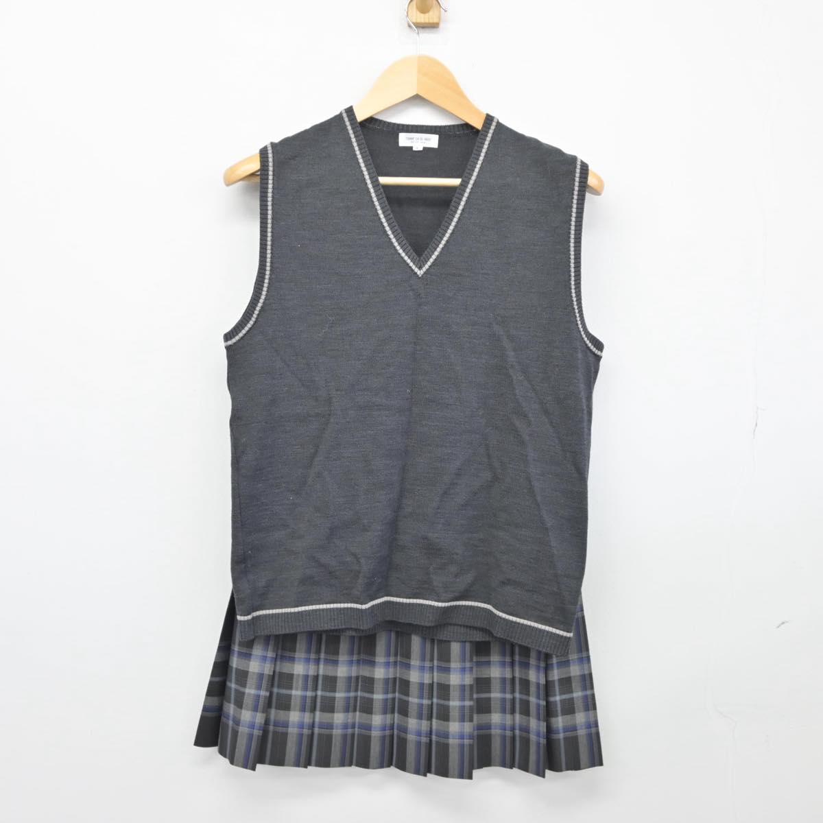 【中古制服】徳島県 城東高等学校 女子制服 2点（ニットベスト・スカート）sf027460【リサイクル学生服】 中古制服通販パレイド