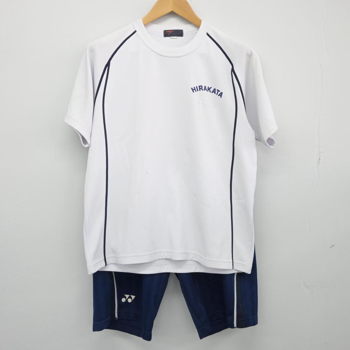 【中古制服】大阪府 枚方高等学校 女子制服 2点（体操服 上・体操服 下）sf027556【リサイクル学生服】 中古制服通販パレイド