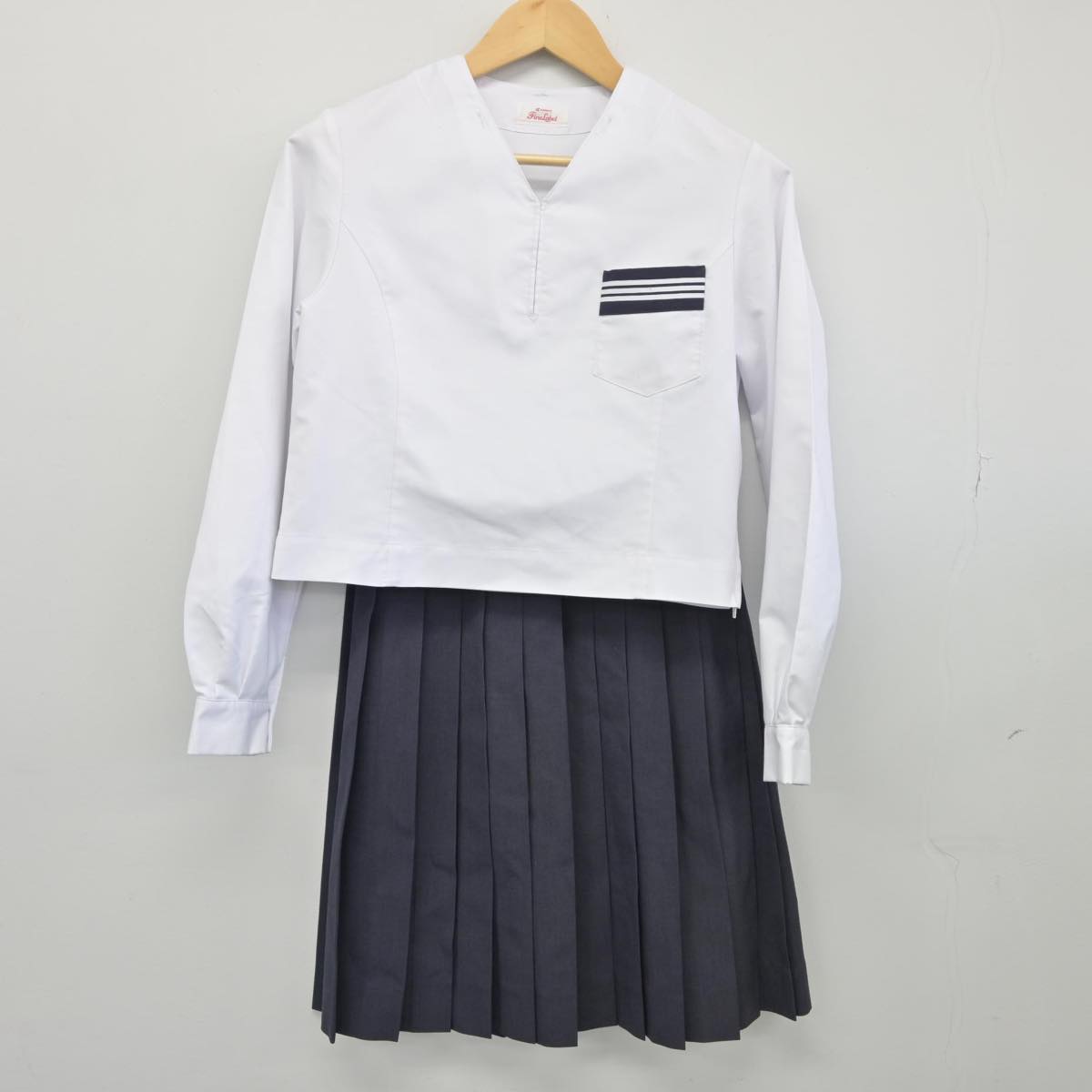 【中古制服】北海道 北海道札幌北高等学校 女子制服 2点（シャツ・スカート）sf027638【リサイクル学生服】 中古制服通販パレイド